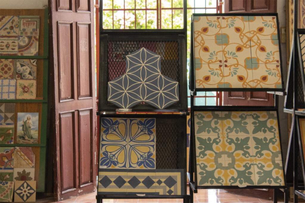 Authentic Pasta Tiles in Yucatán - AkumalNow