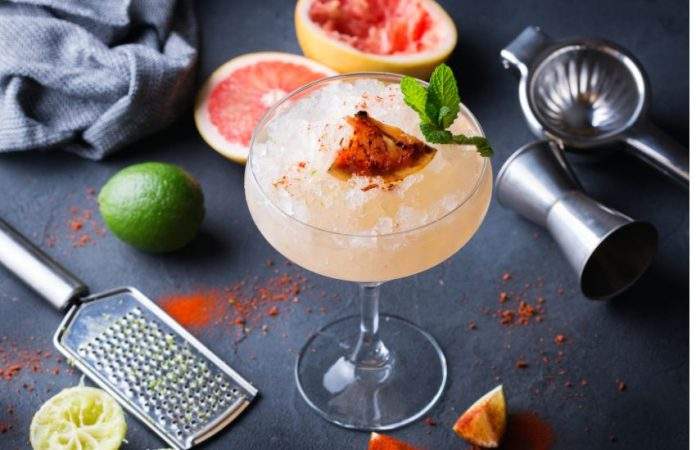 3 Mezcal Cocktails - AkumalNow